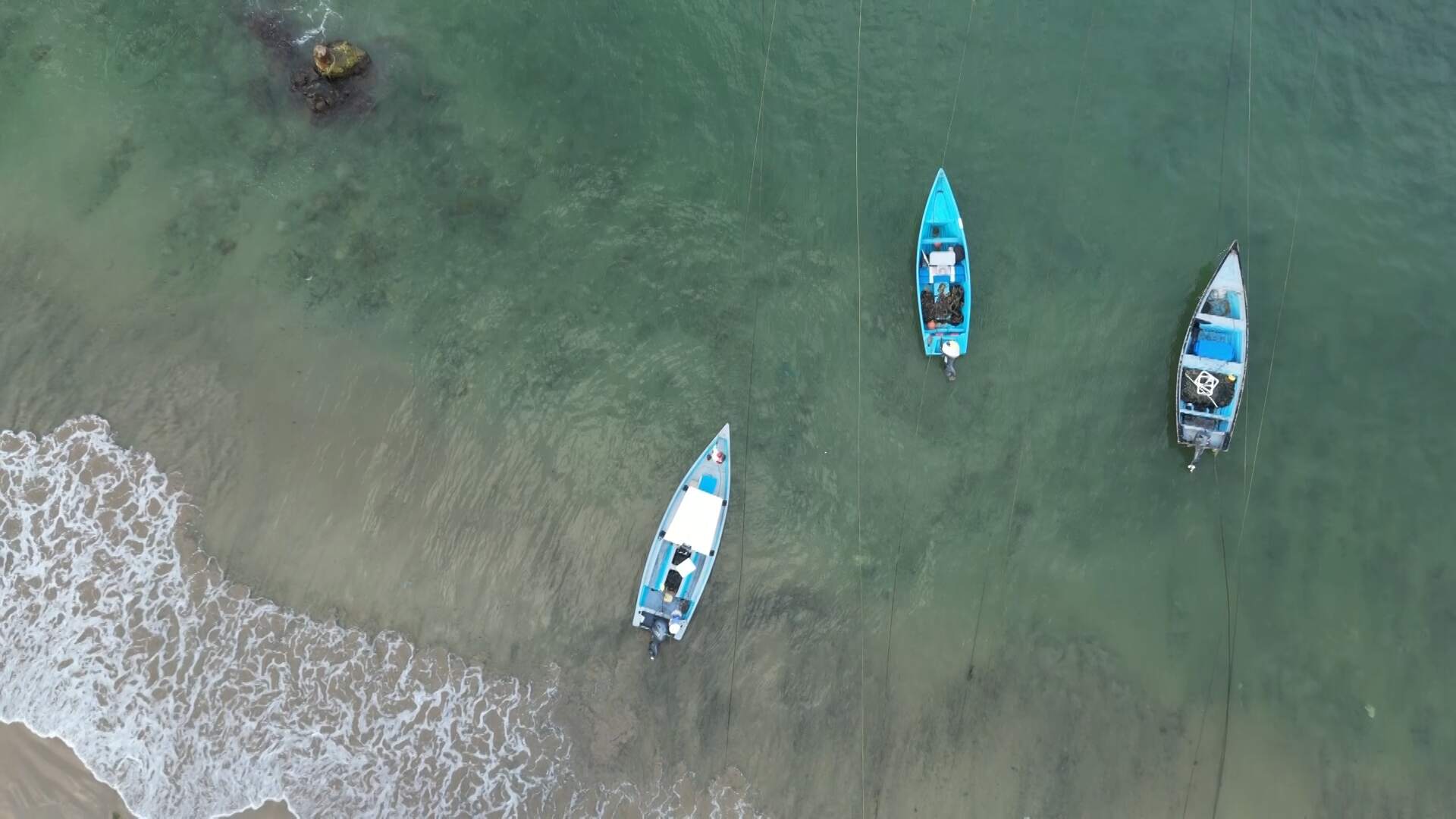 Inside Trump’s war on Venezuelan drug cartels as bodies wash up on ...