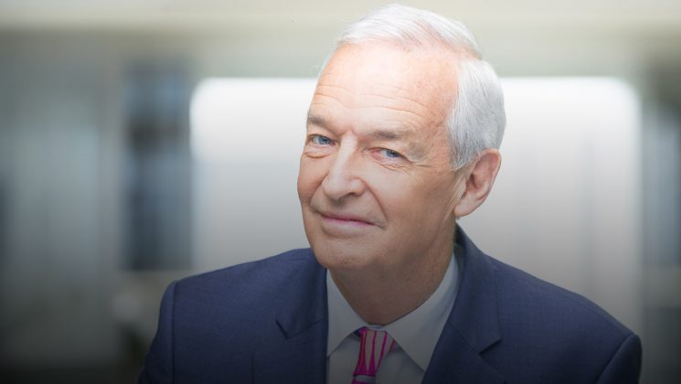 Legendary journalist Jon Snow reveals he has Alzheimer’s – Channel 4 News