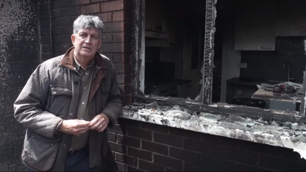 Belfast: Many residents live in fear of return to disorder – Channel 4 News